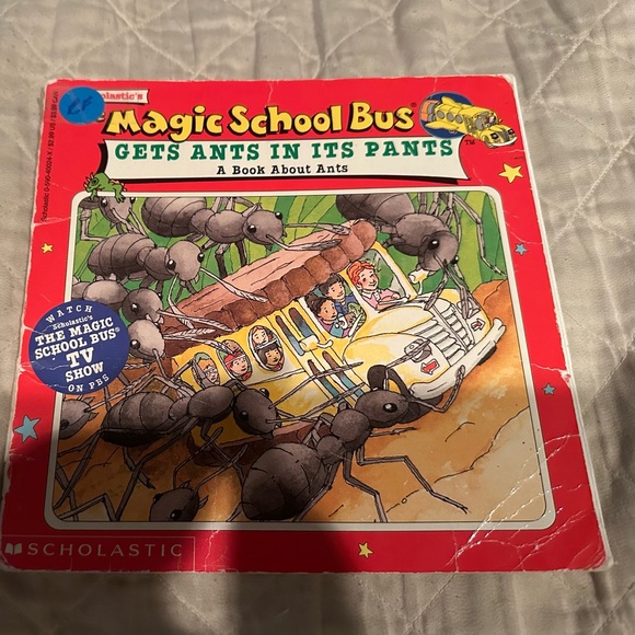 Scholastic | Other | Magic School Bus Gets Ants In Its Pants A Book ...